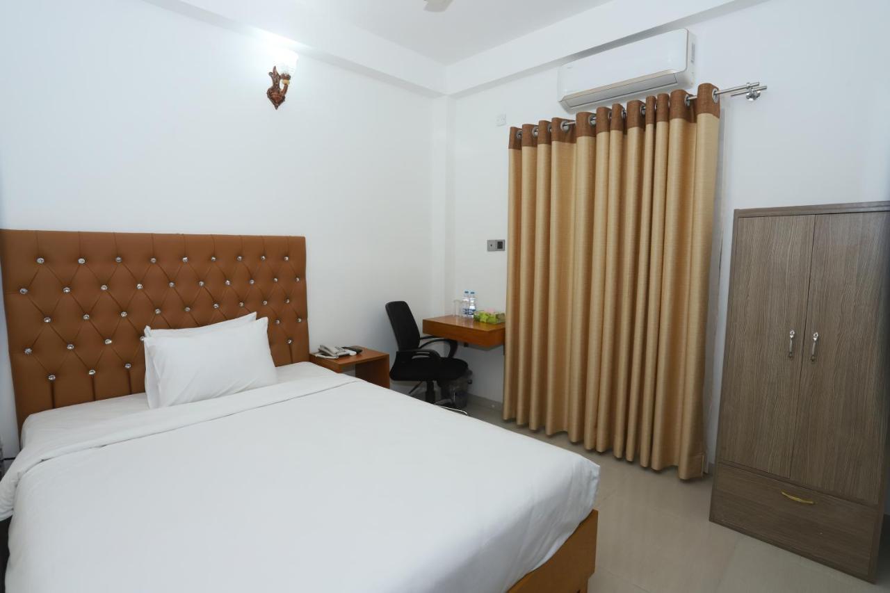 HOTEL BLUE CASTLE DHAKA